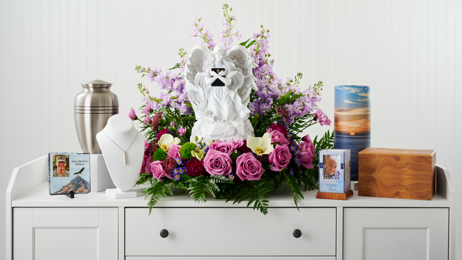 Best Ways to Memorialize Cremated Ashes: Display, Inter, or Scatter