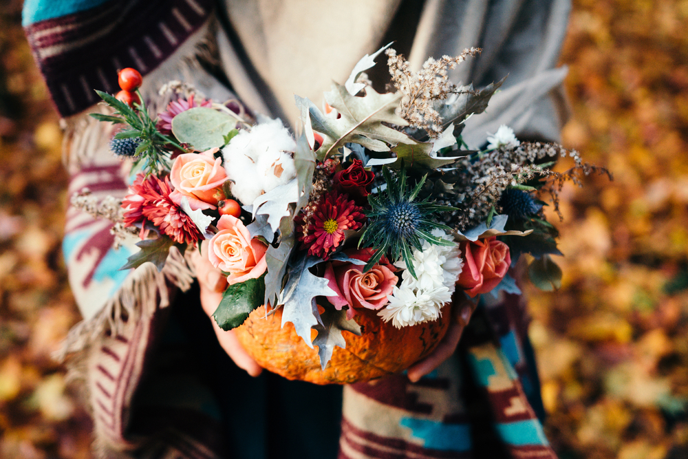 Honor Your Loved Ones with Creative Fall Headstone Decorations