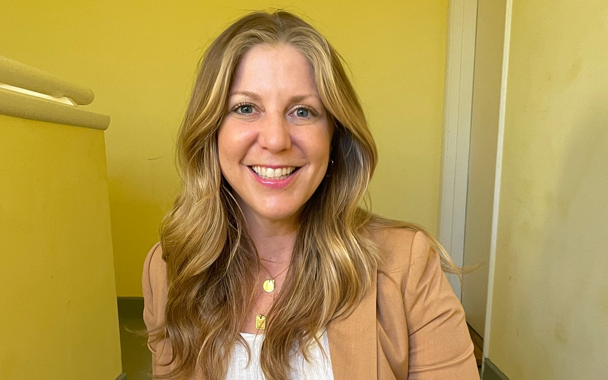 Hospice Nurse Julie Shares: 'It's Time for The Talk' About End of Life